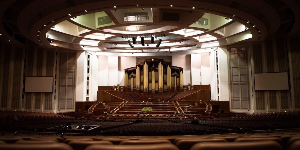 Jeff Dunham Tour Hits Los Angeles Greek Theater | Guideline Tours